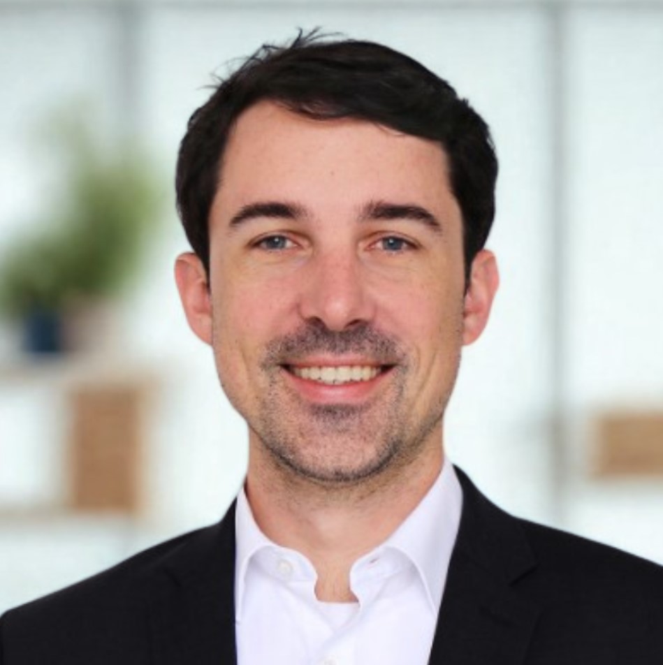 Fabian Galler | Moore Global