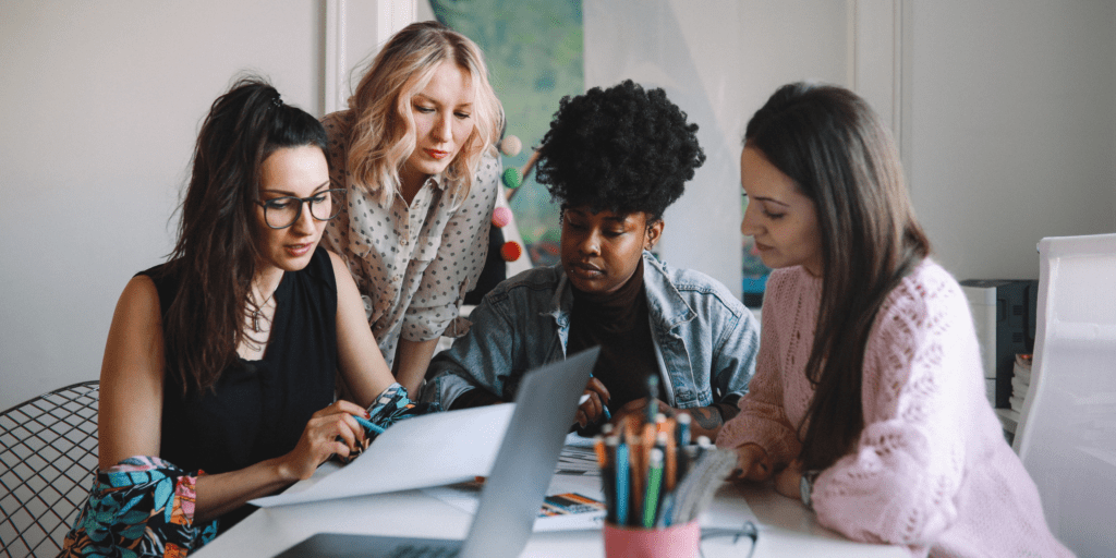 Secondment Services | Moore Global