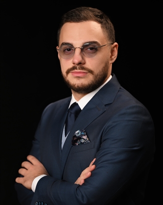Glen Papadhima | Moore Global